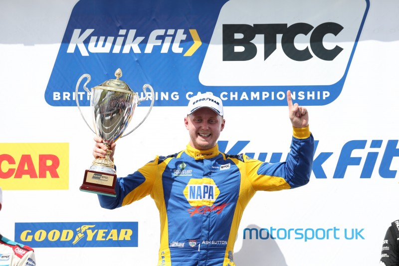 BTCC | NAPA Racing UK