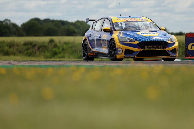 BTCC | NAPA Racing UK