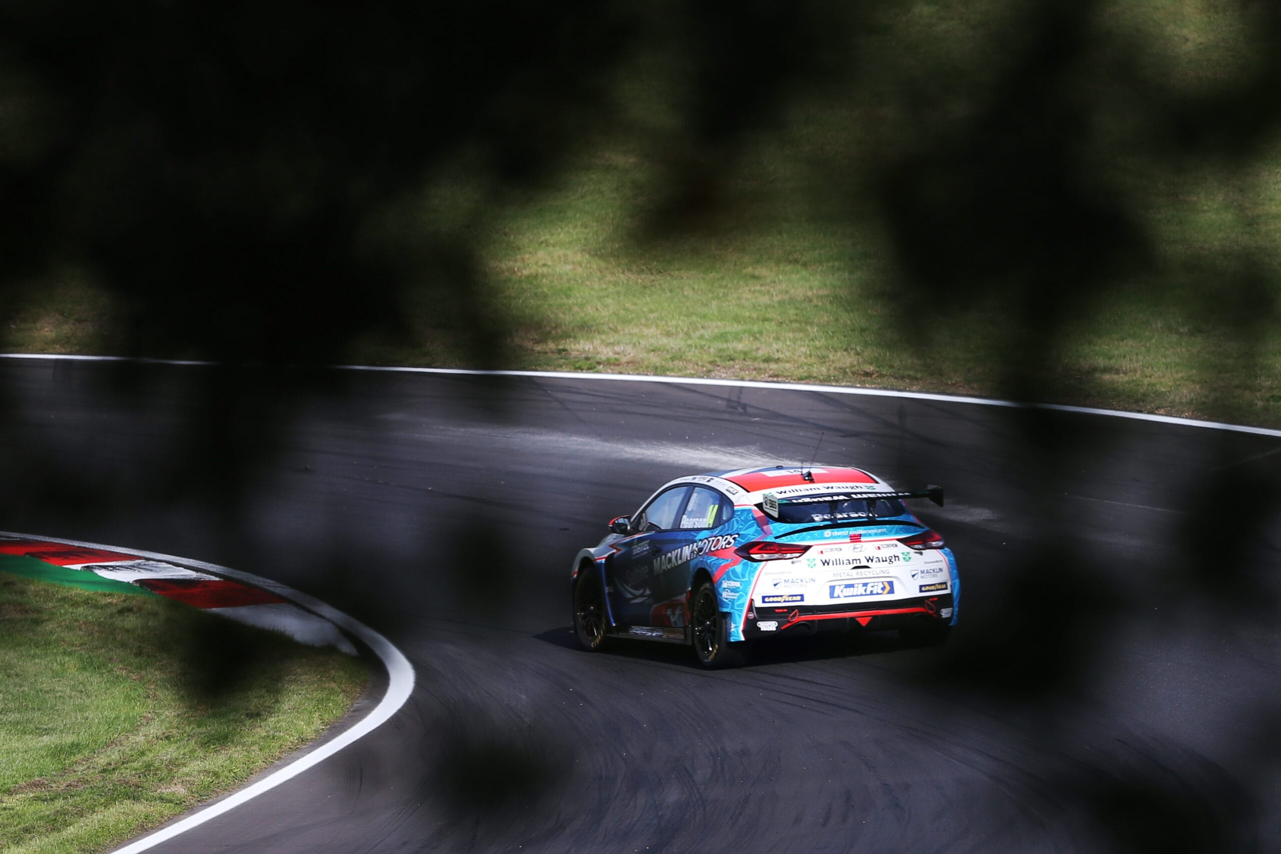 Ronan Pearson Signs Off Successful Rookie Campaign • BTCC